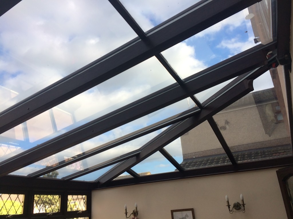 Reflective Silver 20 Installation Essex | Tintfit Window Films